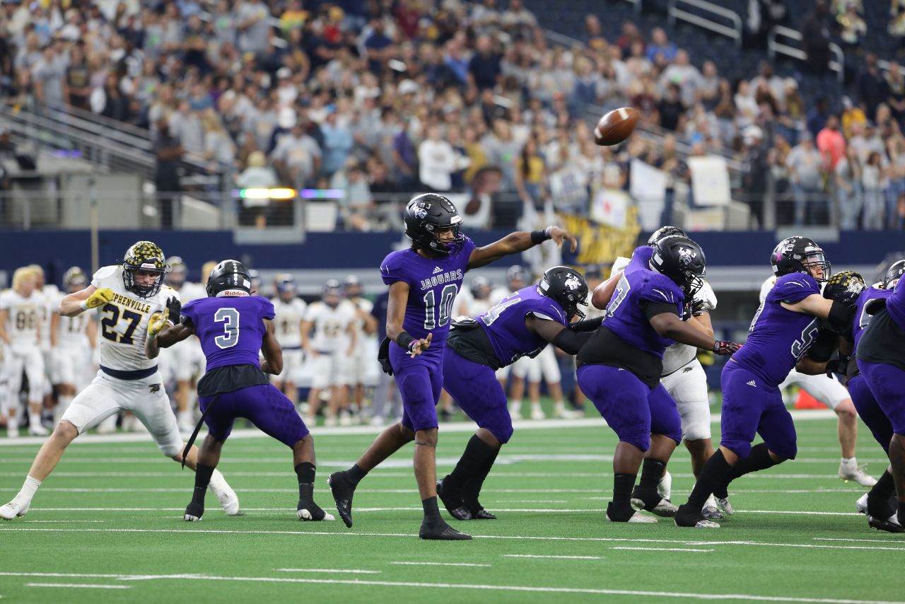 School Profile: LBJ Early College High School